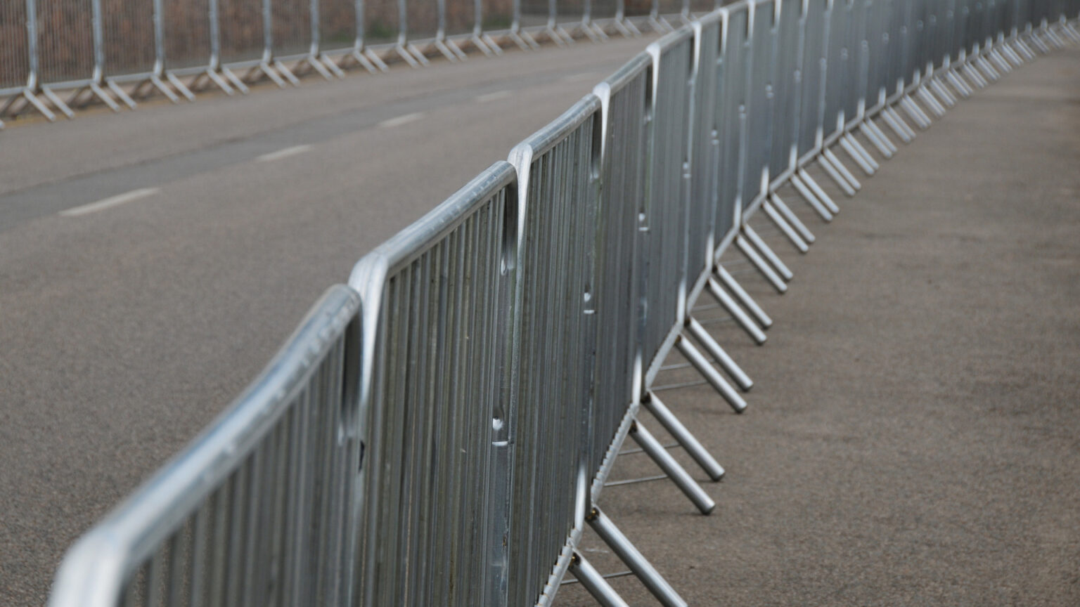 What is the purpose of an event steward? | SecurePro